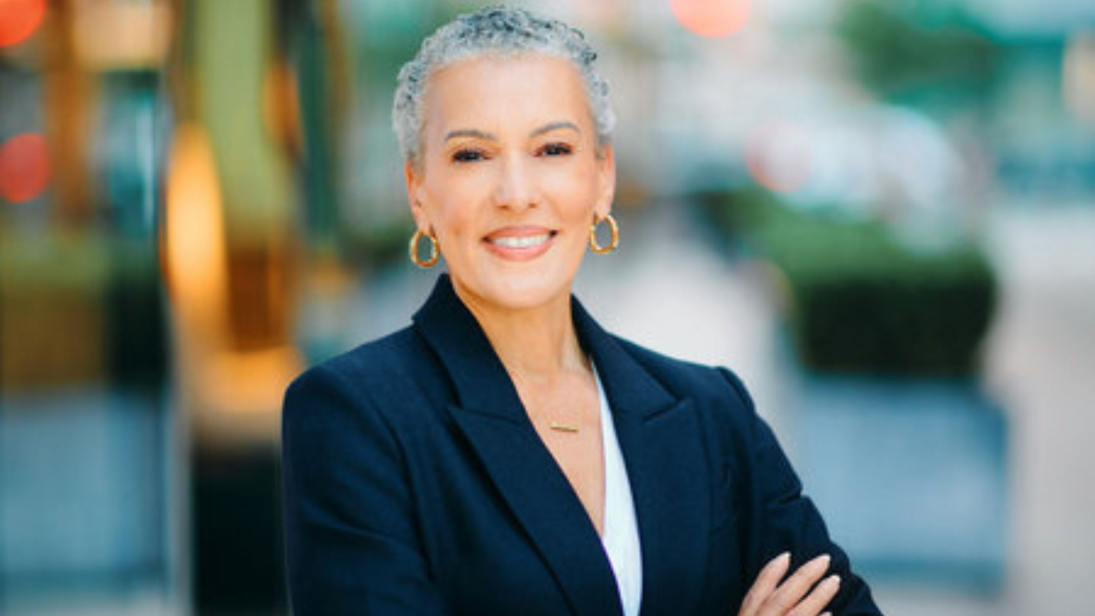 Demystifying Hormone Replacement Therapy with Sharon Malone - Aviva ...